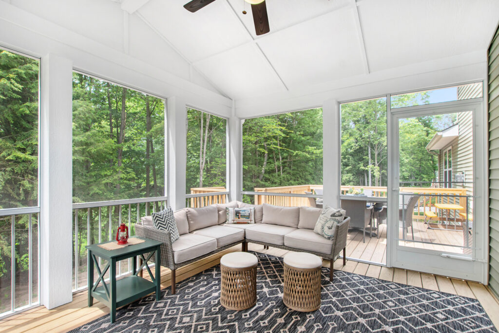 Mayfair Enclosed Deck - Eastbrook Homes